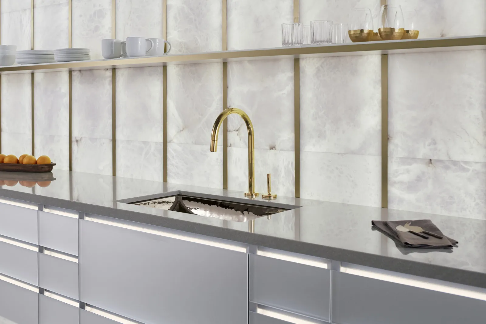 12 Creative Minimalist Kitchen Designs | Kallista