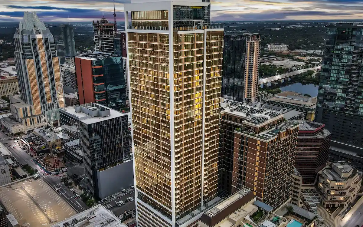 The Top 16 High-Rise Apartments in Austin - Lighthouse
