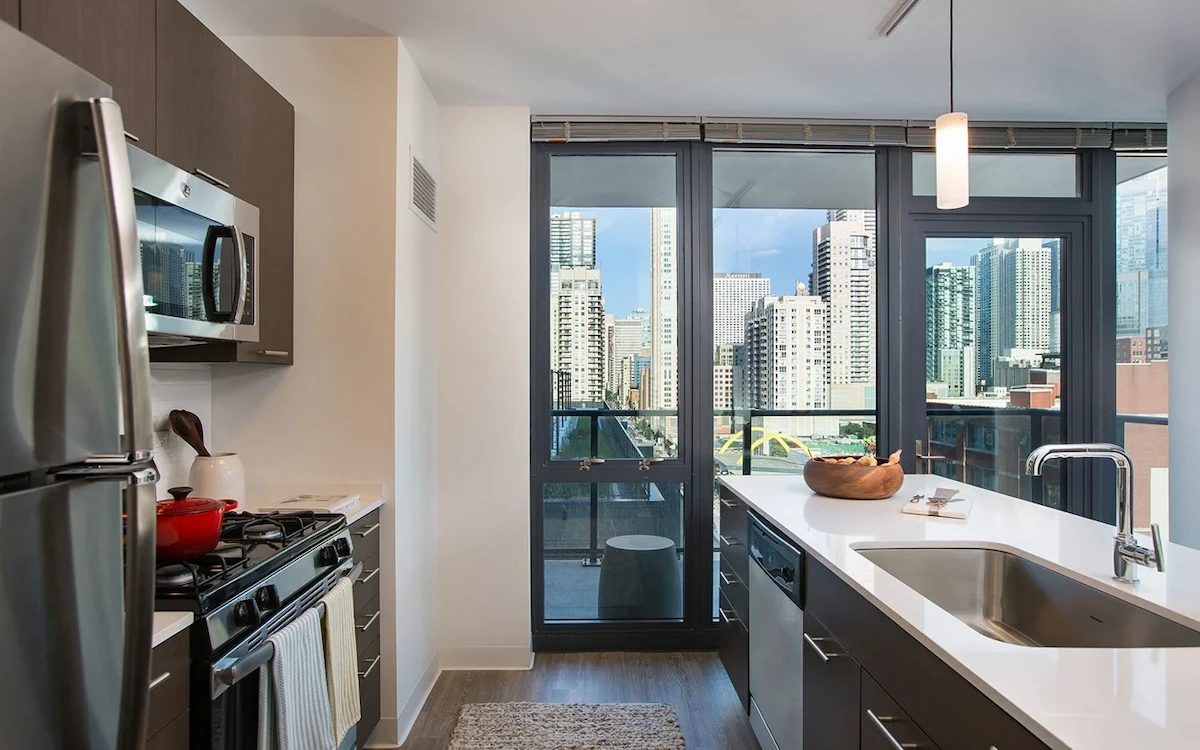 The Top 10 High-Rise Apartments in Chicago - Lighthouse