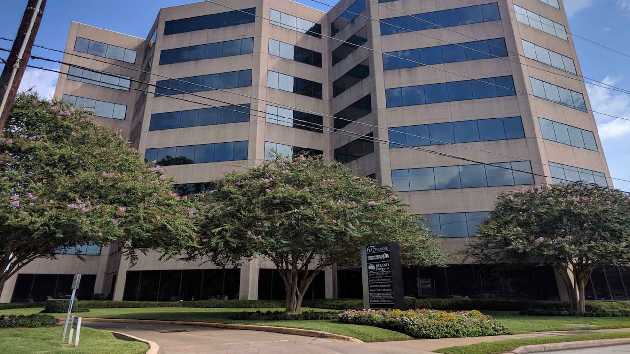 Apartments near the Comfort Systems USA HQ in Houston, TX