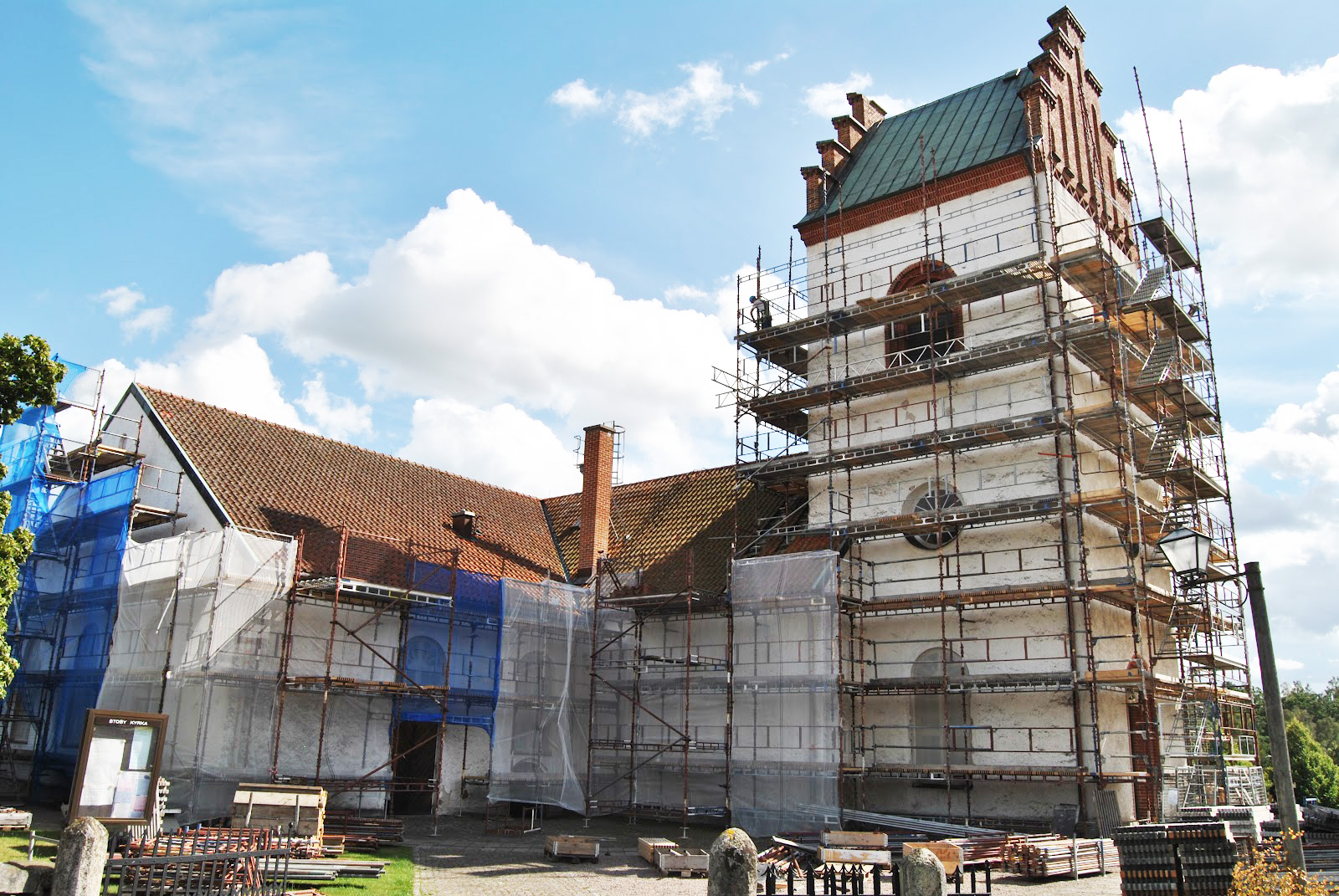 Färgundersökningar på Stoby kyrka