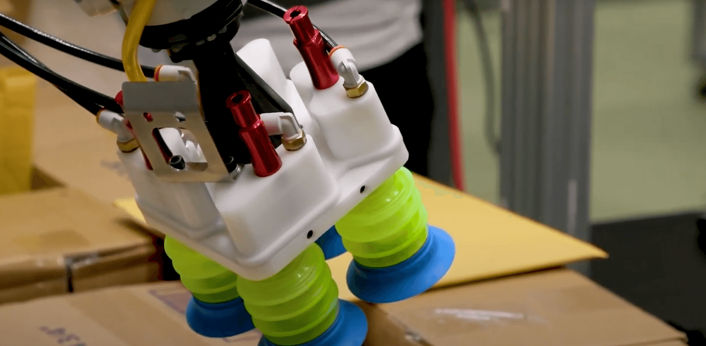 Robotic Induction with the PickOne Perception System | Videos | Plus ...