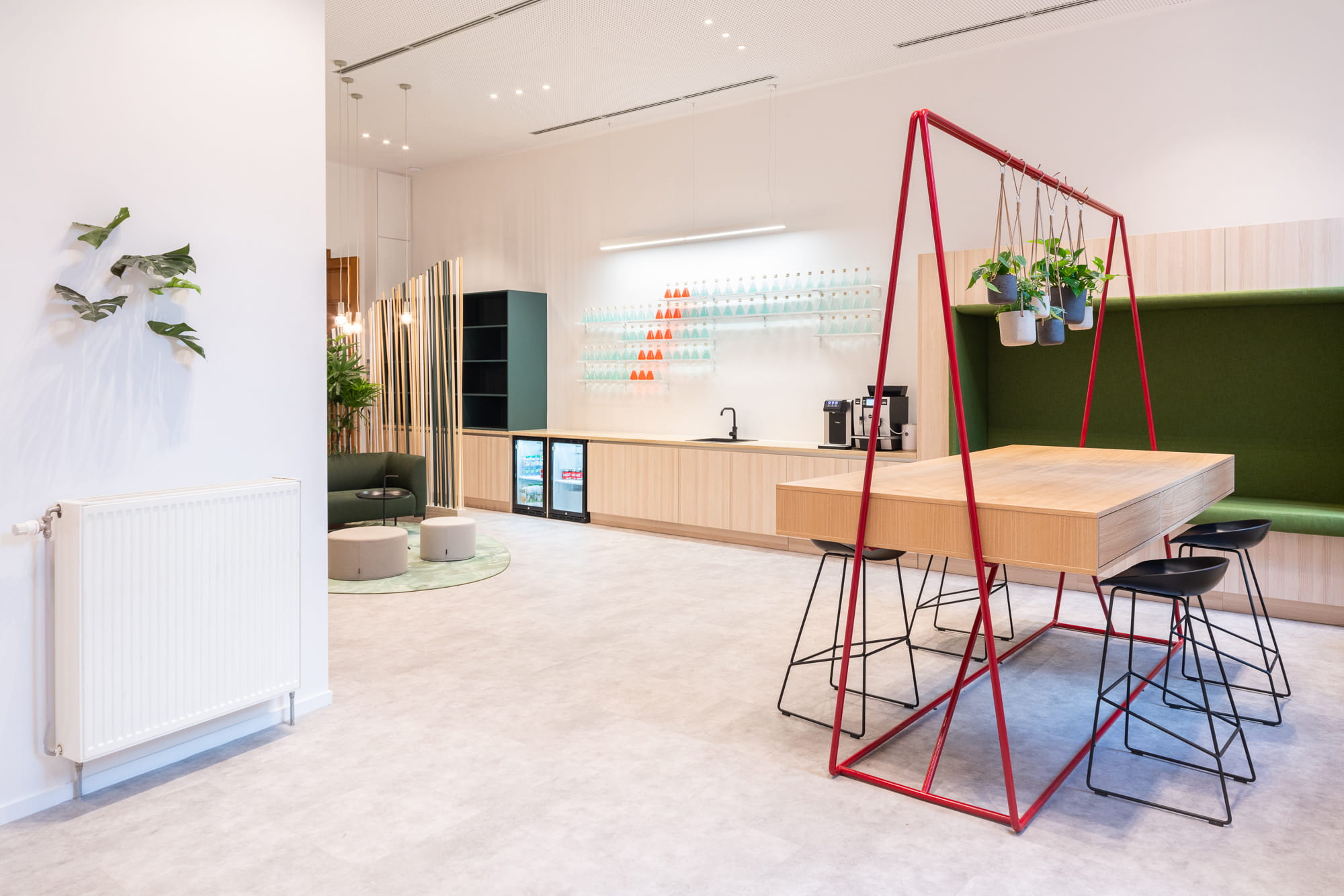 Board of Innovation: Office design for Business Consultants