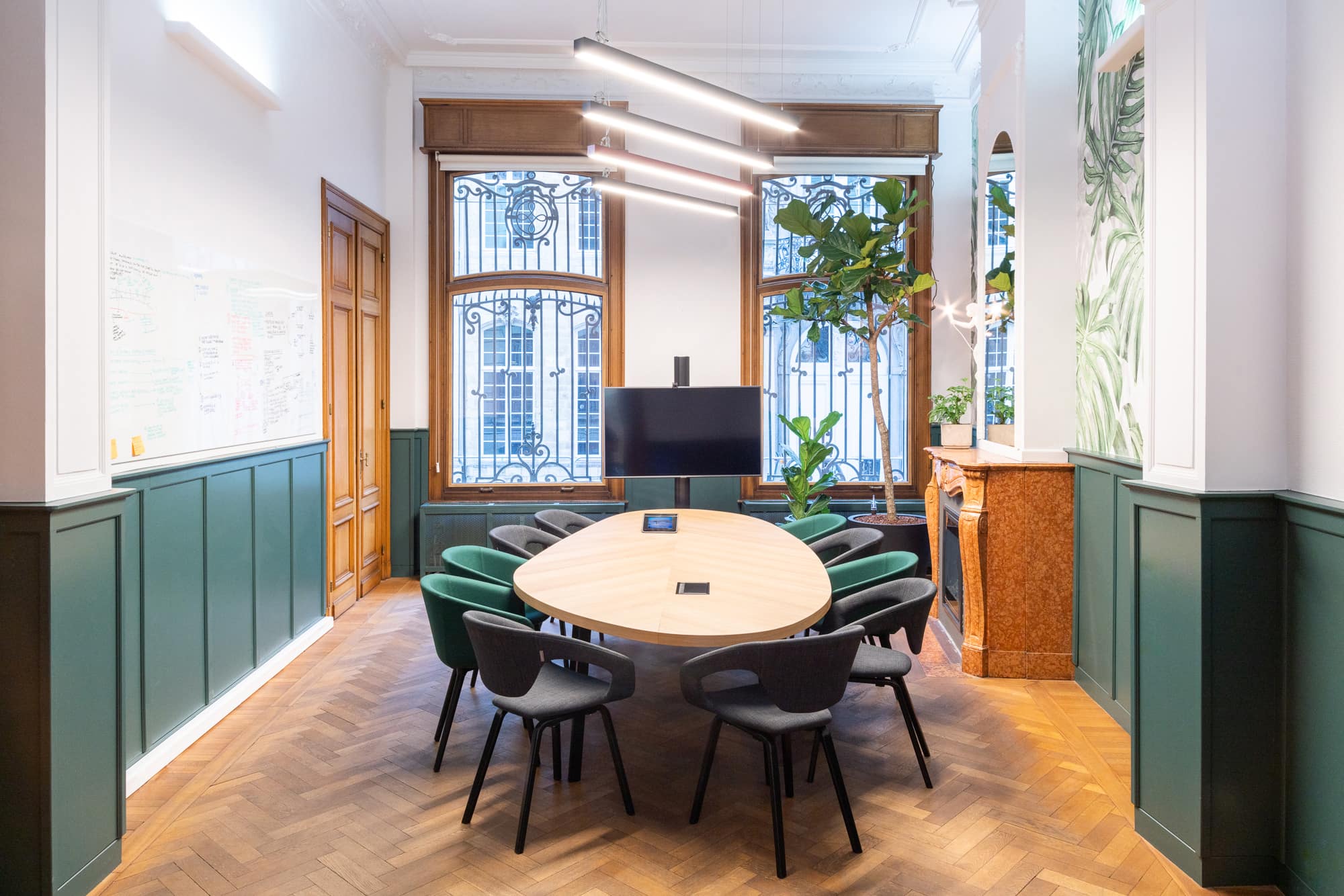 Board of Innovation: Office design for Business Consultants