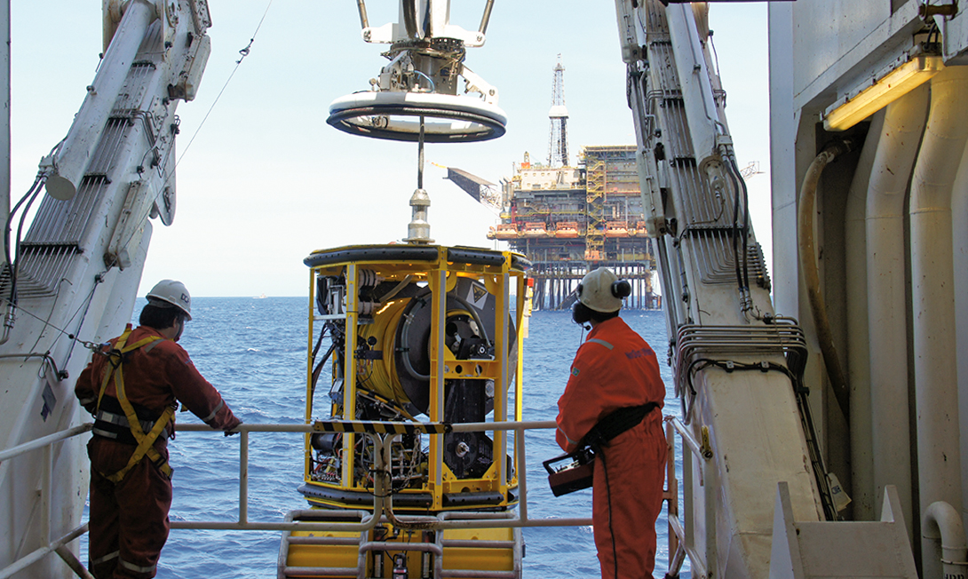 rov-auv-services-dof