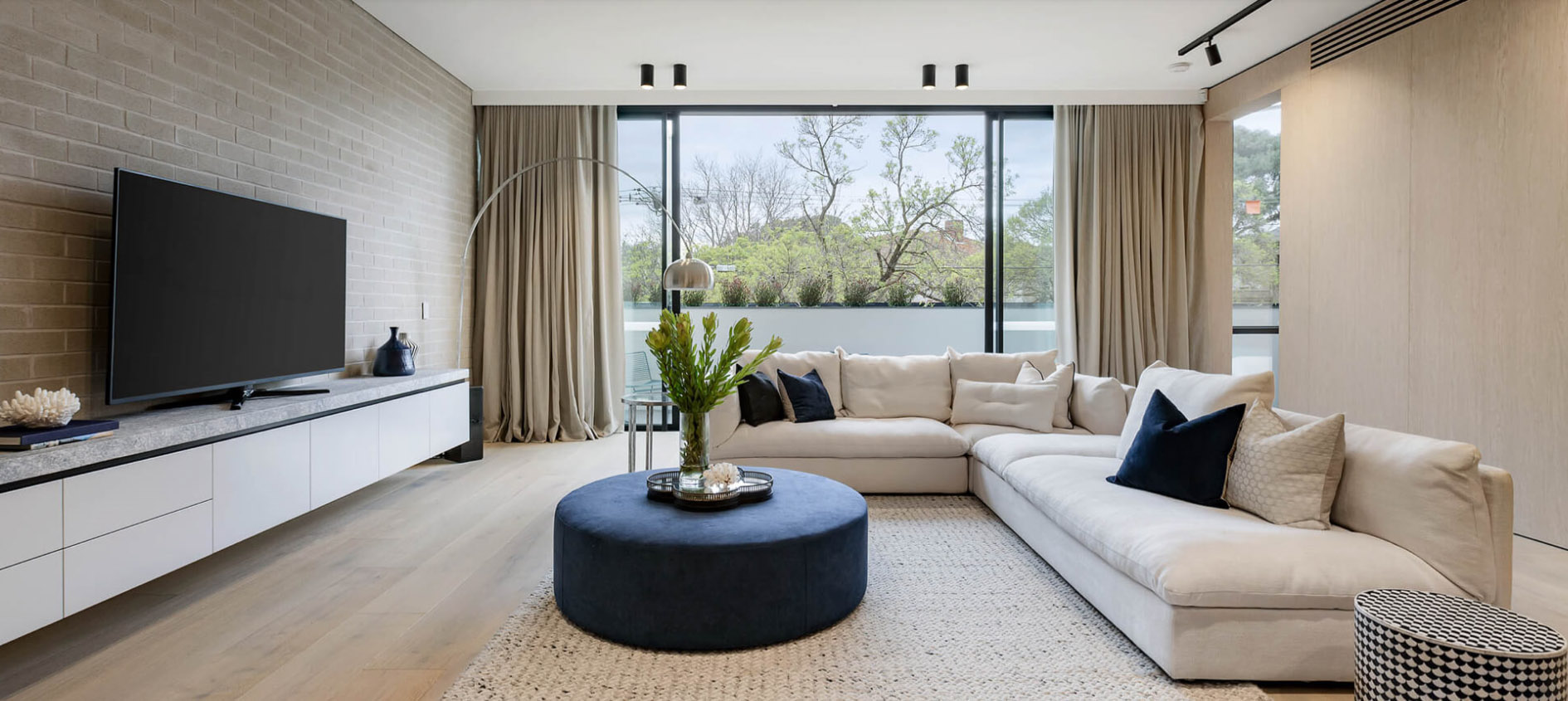 Custom Curtains Range: Privacy and Style | Countrywide Concepts