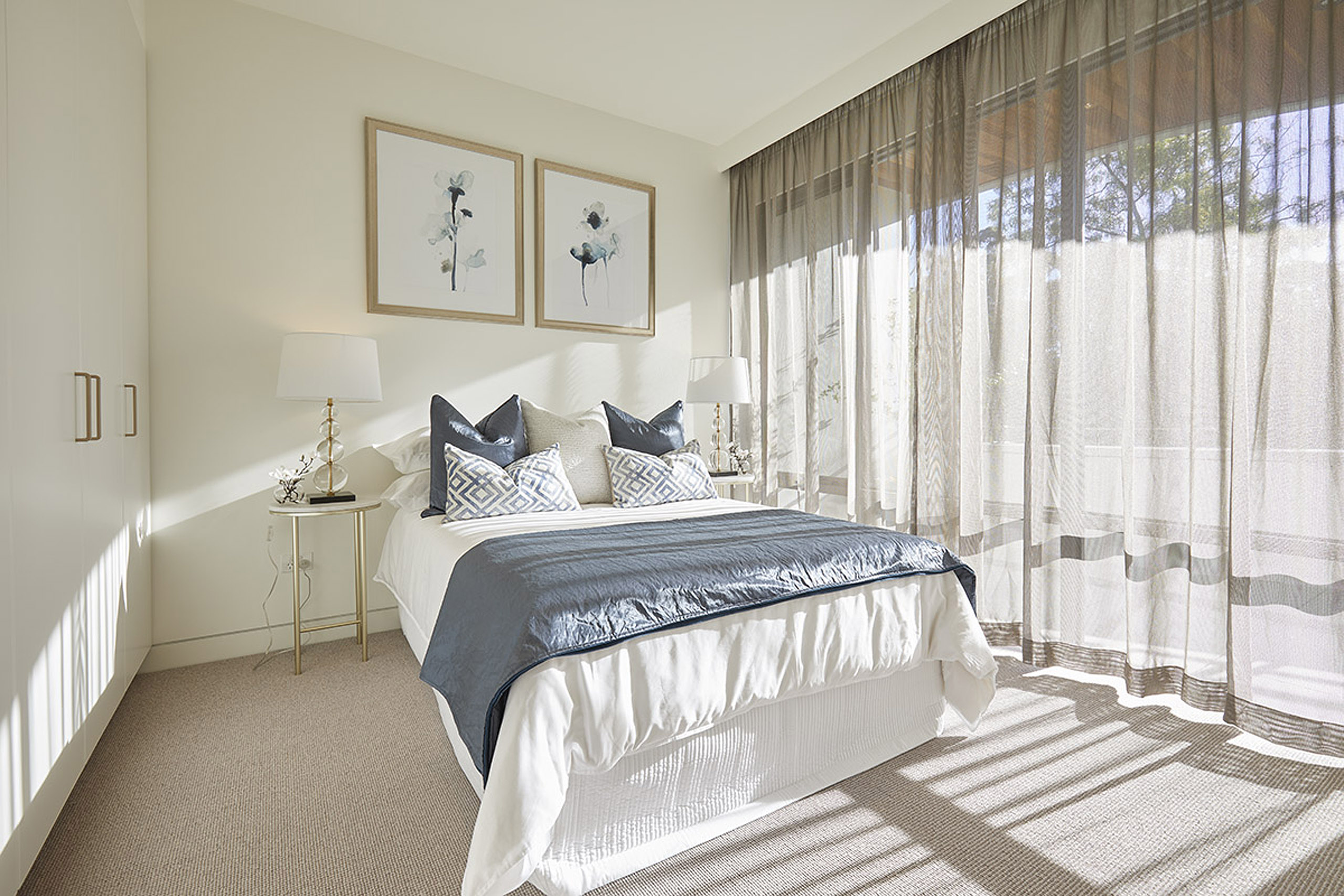 Bass Care Glen Iris: Curtains & Blinds by Countrywide Concepts