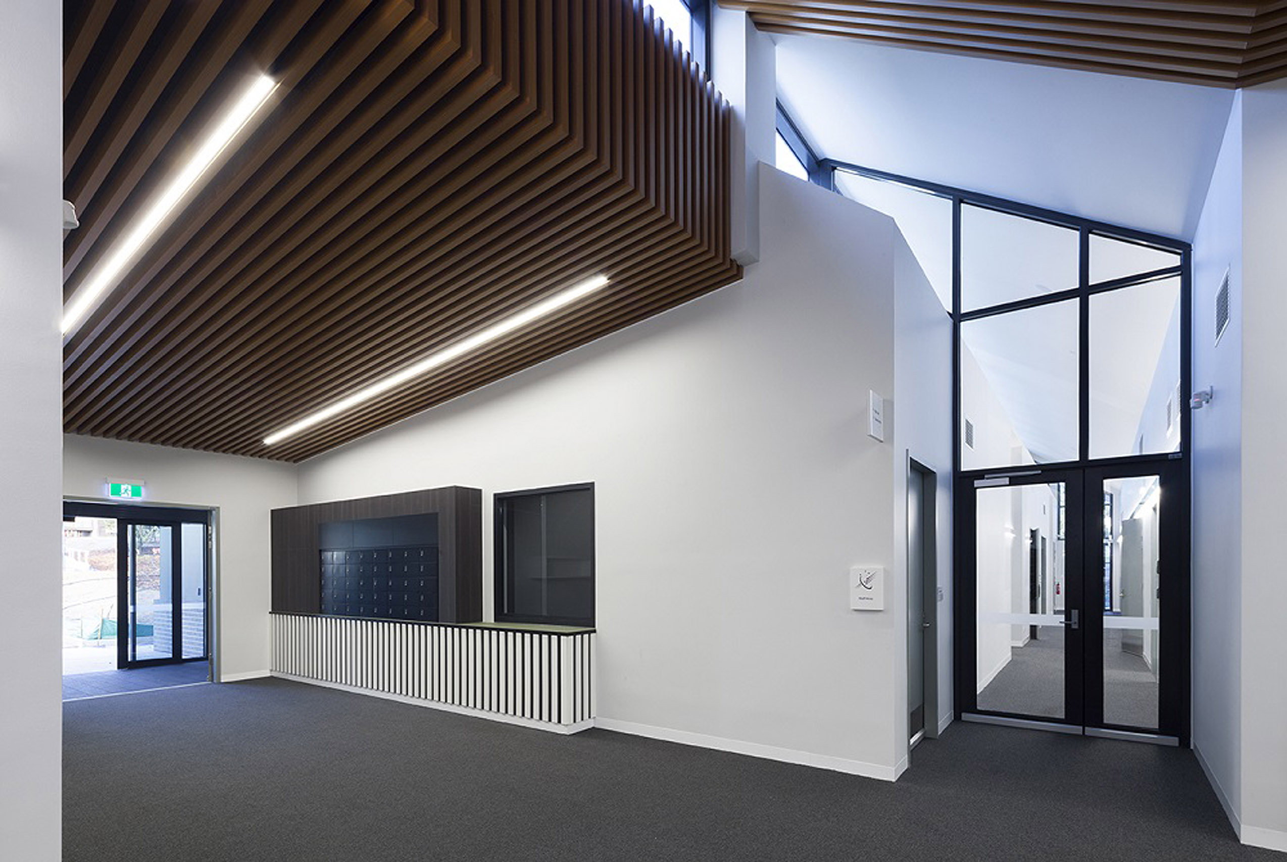 Image: Defence Force School of Signals Acoustic Roller Blinds ...