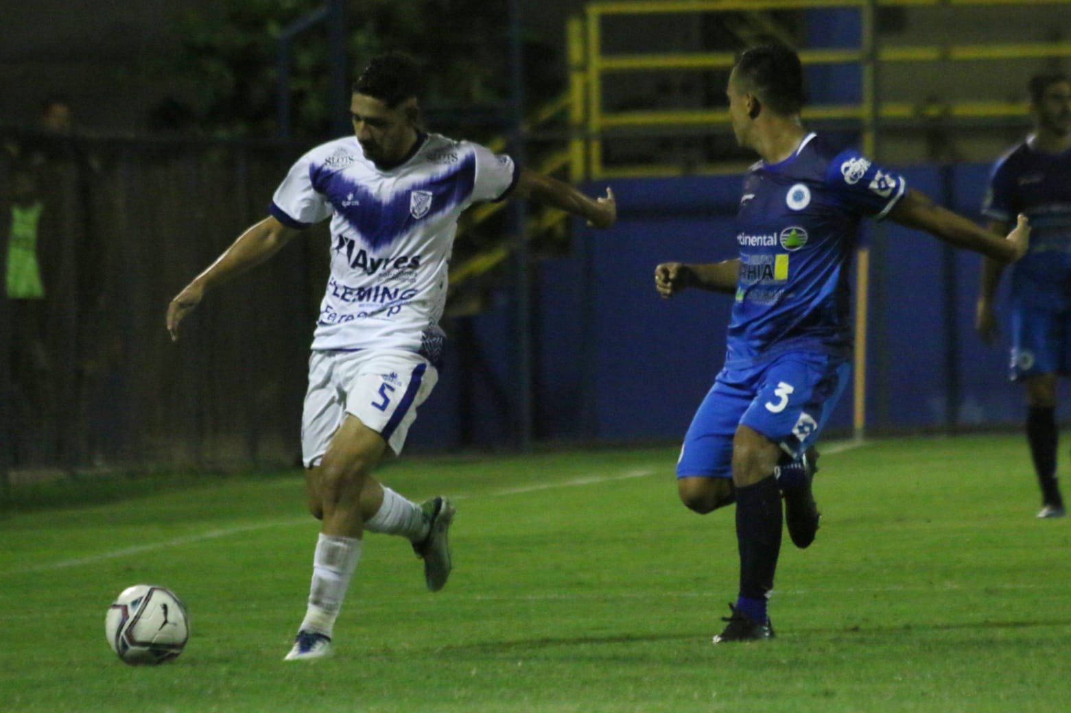 La Deportiva 1120 AM: En Santísima Trinidad se miden dos que buscan sumar