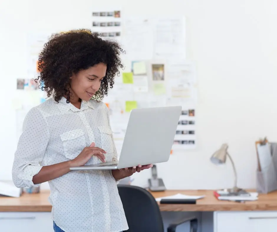 The Ultimate Guide to Setting up a Facebook Collection Ad