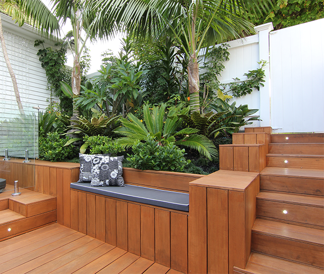 Cost of a high-end deck and pergola | Article