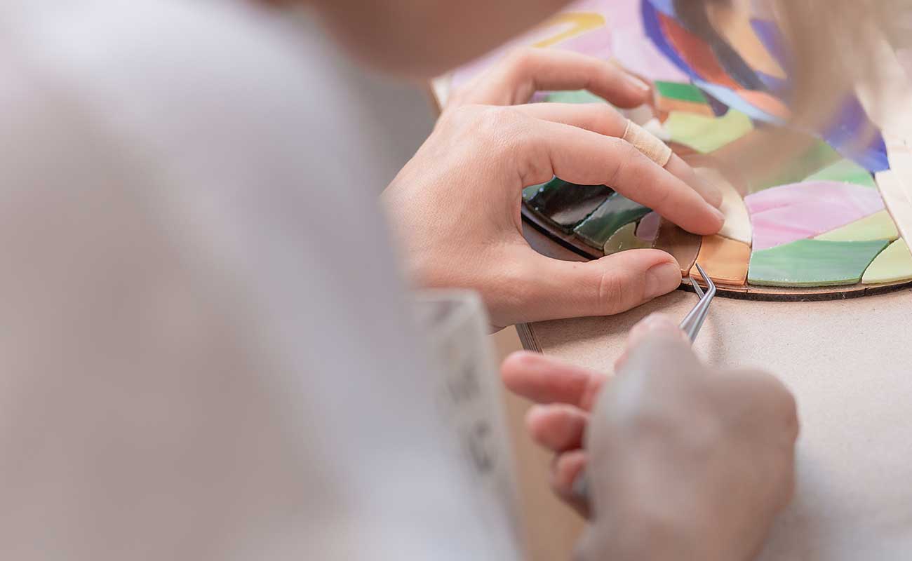 Step by Step Mosaic Planter | Article