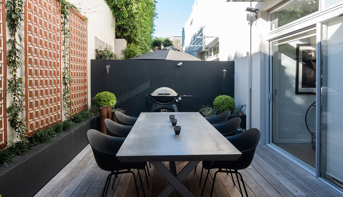 Modernising a Cosy Courtyard in Herne Bay, Auckland | Project