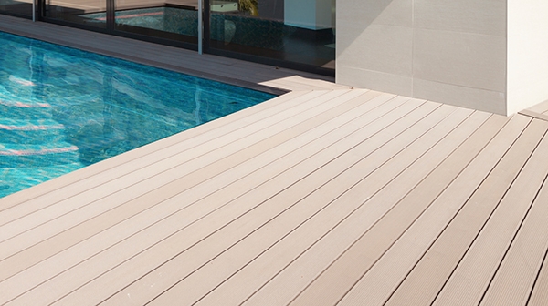 Planning to build a Deck? Find out what you need to know - Zones ...