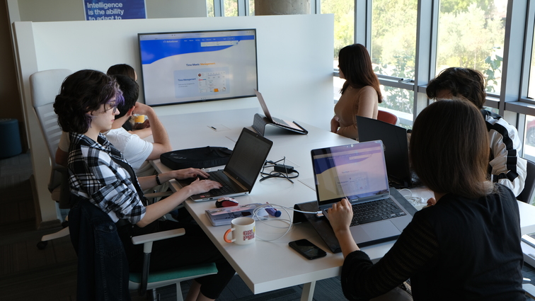 How can Teamwork Makes the Dream Work