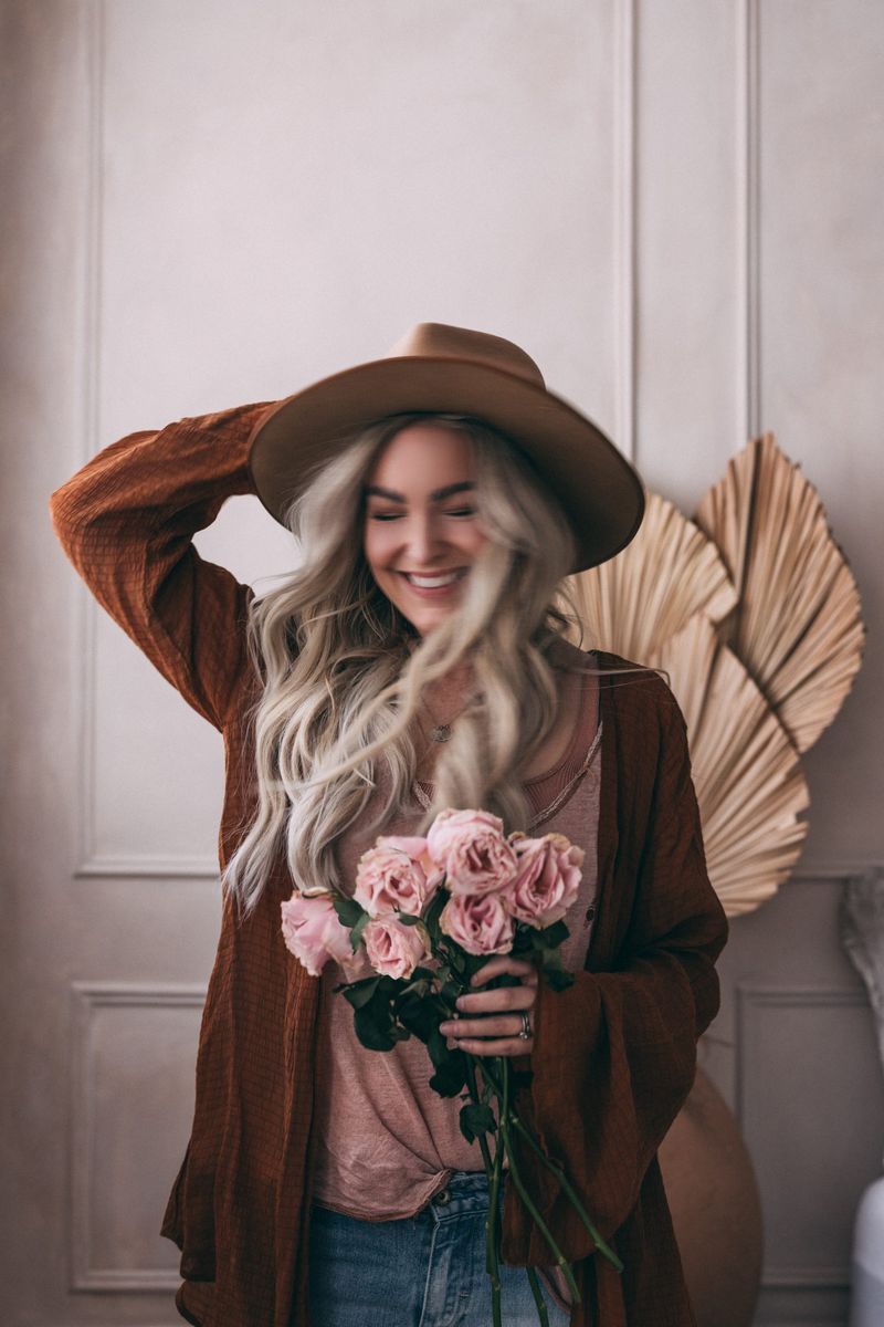 Nicole Ashley - Portrait & Wedding Photographer | Edmonton, AB