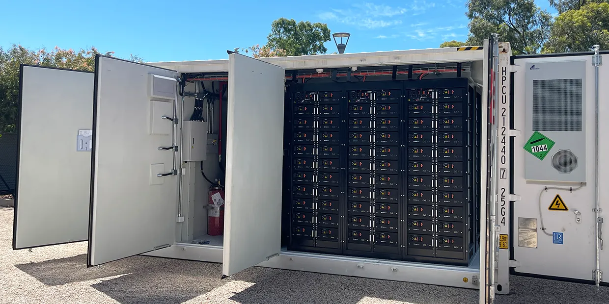 Grid Solar & Battery