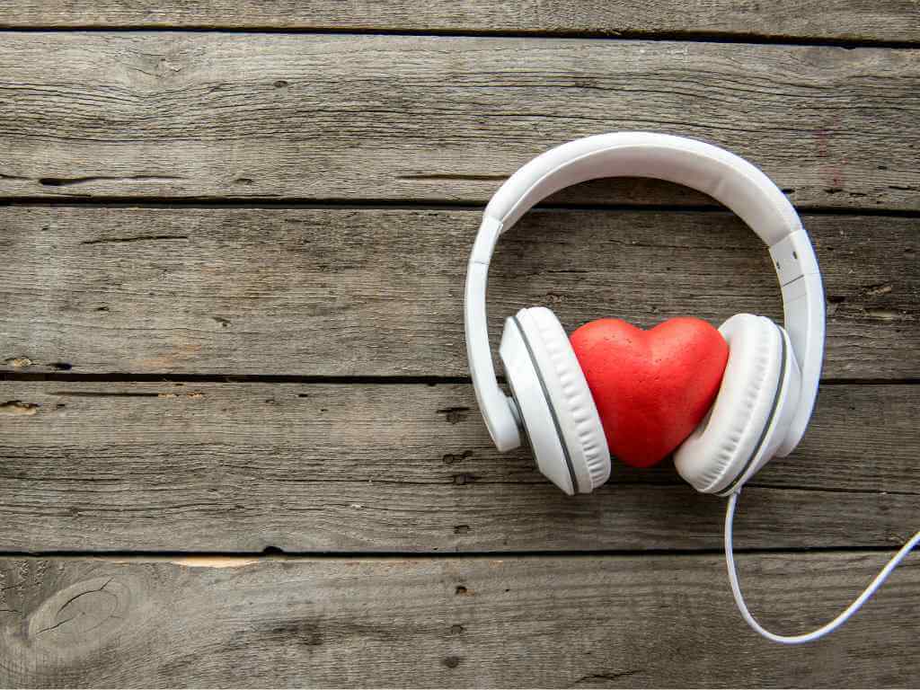 The Ultimate Travel Playlist: 100 Best Travel Songs (with Lyrics and ...