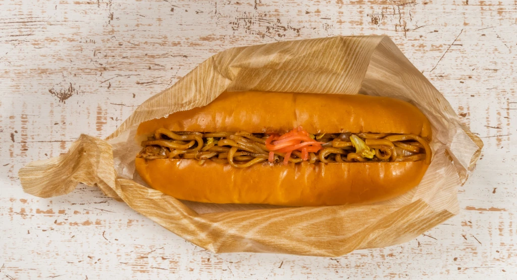 Tahiti's Chow Mein Sandwich: The Dish That Fuses the Island's French ...