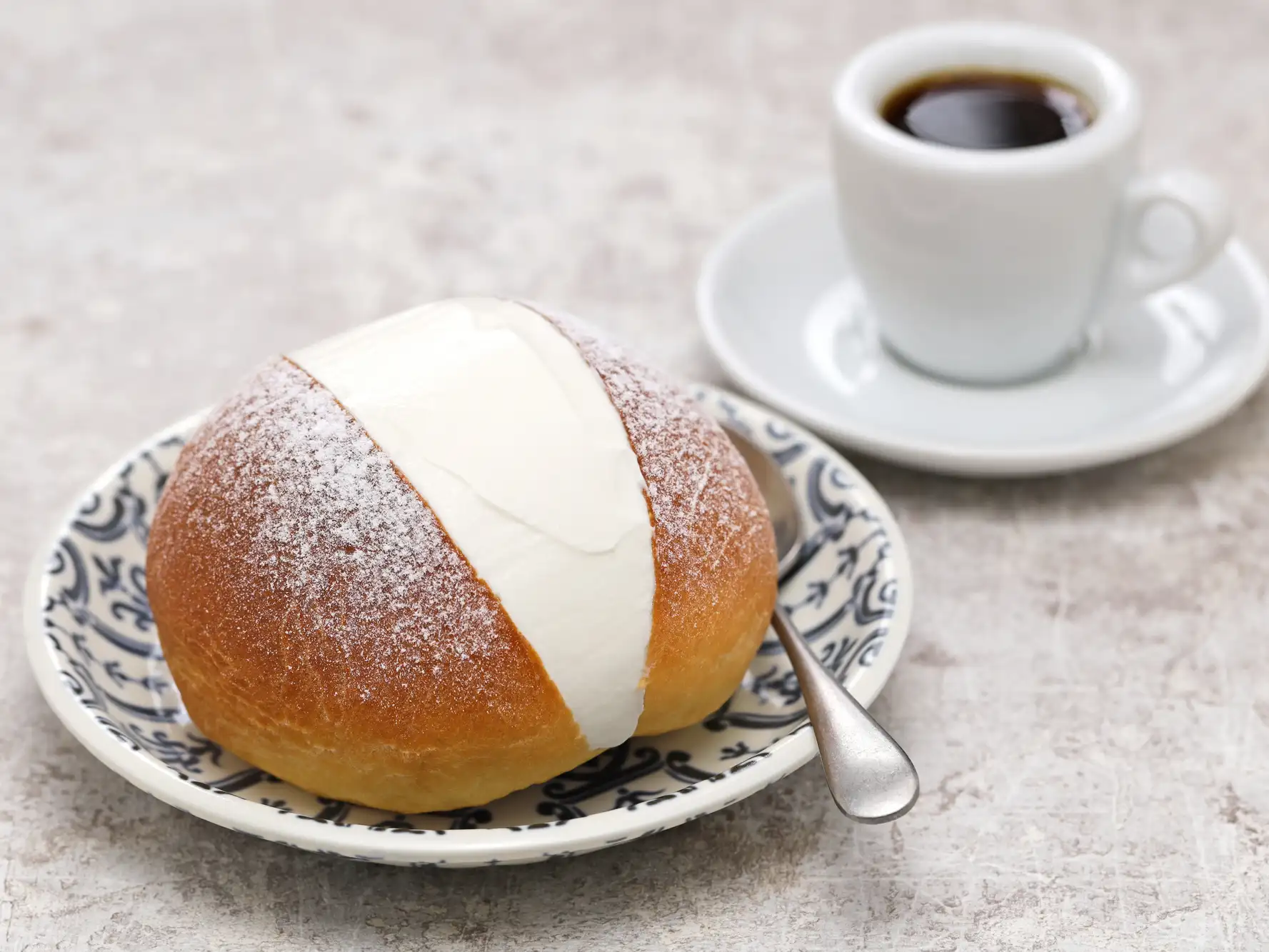 Maritozzo: The Roman Pastry That Leads to Marriage