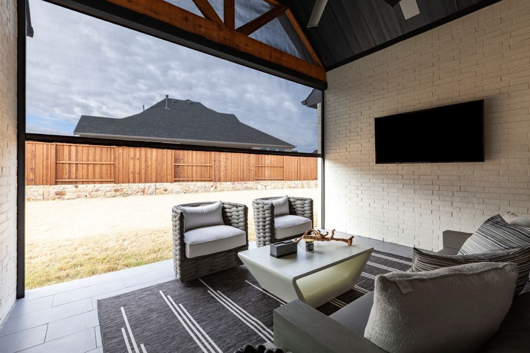 Motorized Outdoor Shades & Solar Screens in DFW | Patio Shades