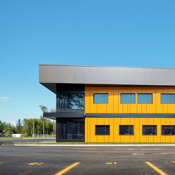 Agence Spatiale Architecture - Complexe Métal Laurentide