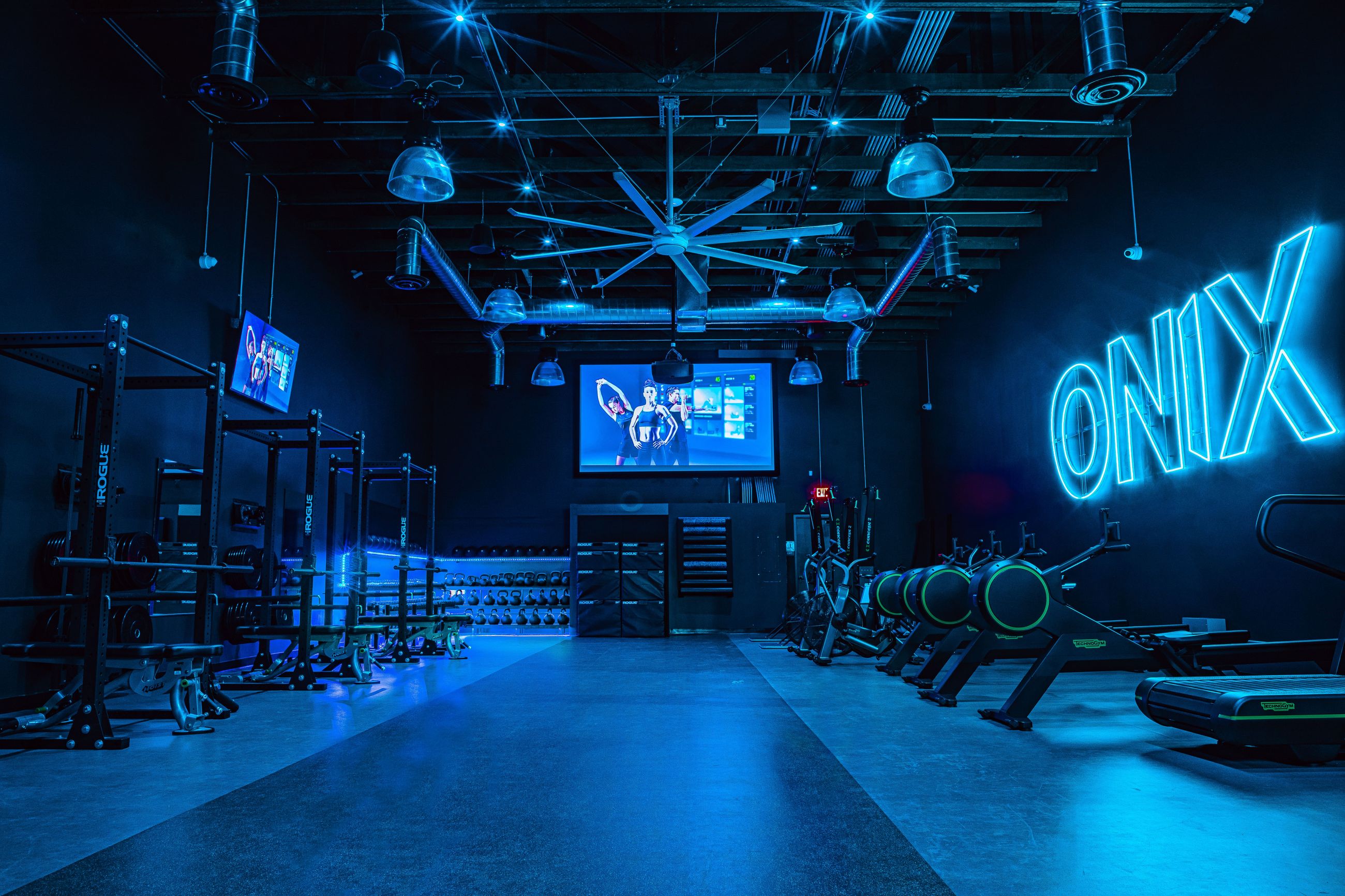 Onix Fitness - Long Beach Gym