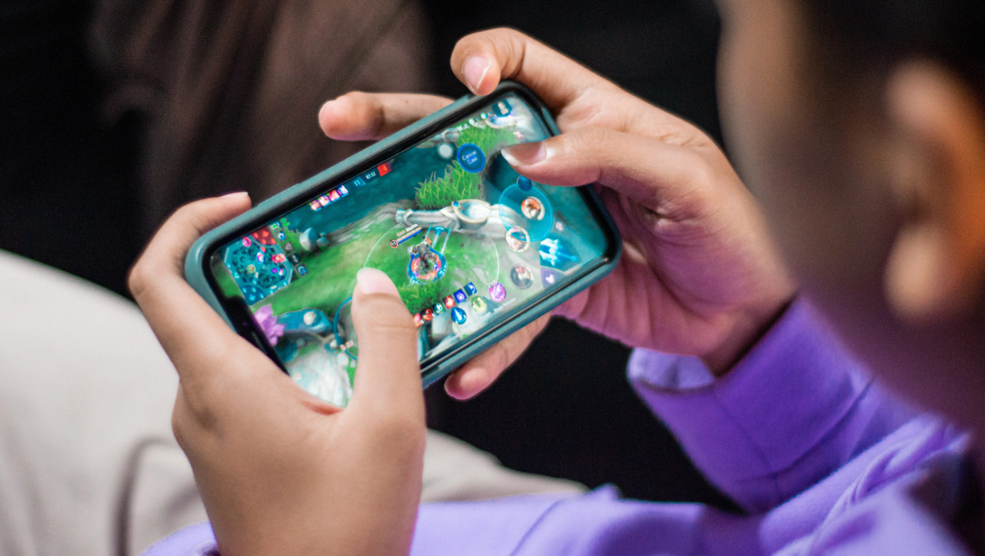 How To Publish And Monetize Your Web3 Mobile Game