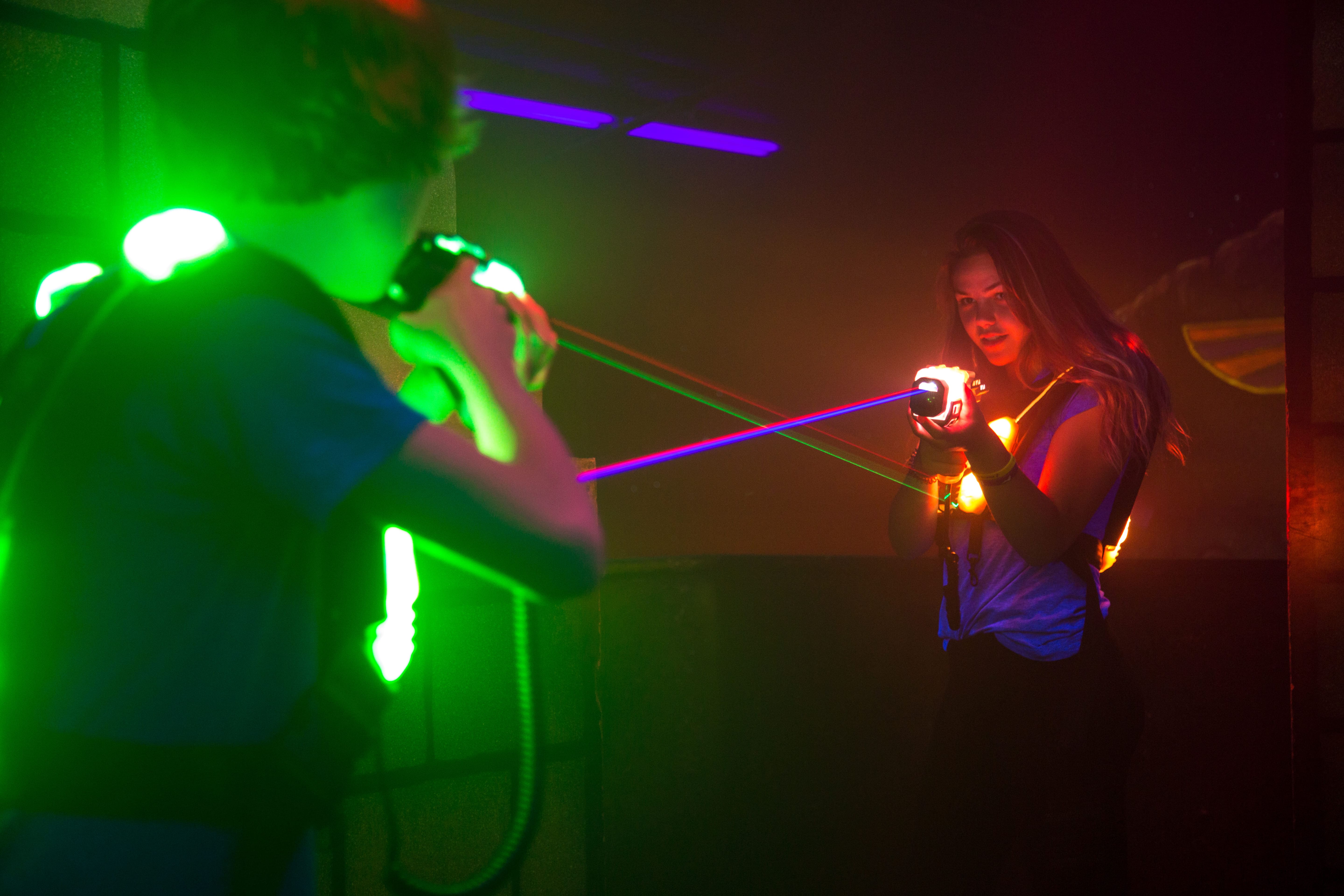 GLO Mini Golf | Glow In The Dark Indoor Mini Golf Near Me