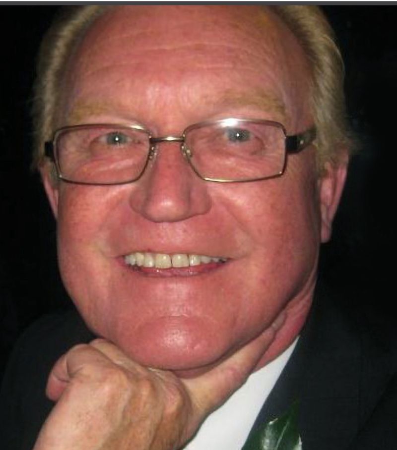 Tony Hubbard | Vivid Stream