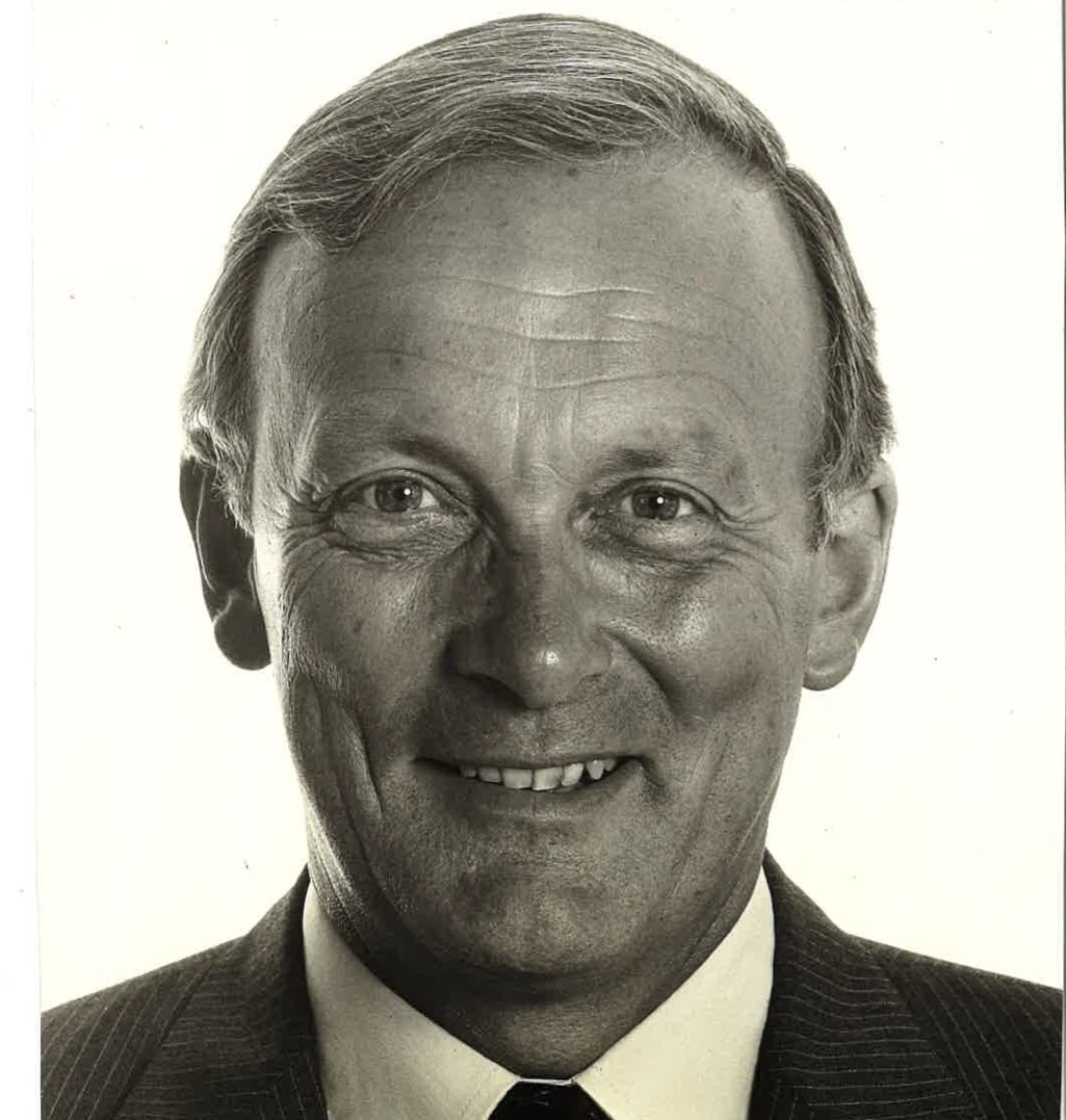 John Rowe | Vivid Stream