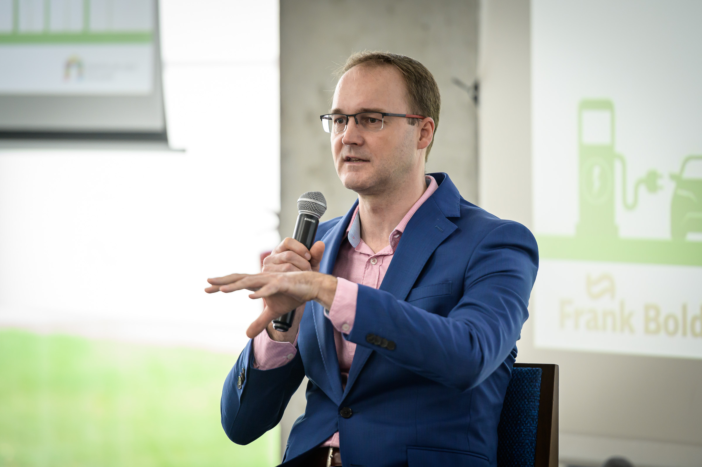 Michálek: Pro úspěšné zapojení veřejnosti do stavebních projektů je ...