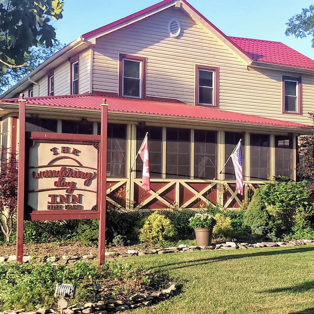 Food & Accommodations