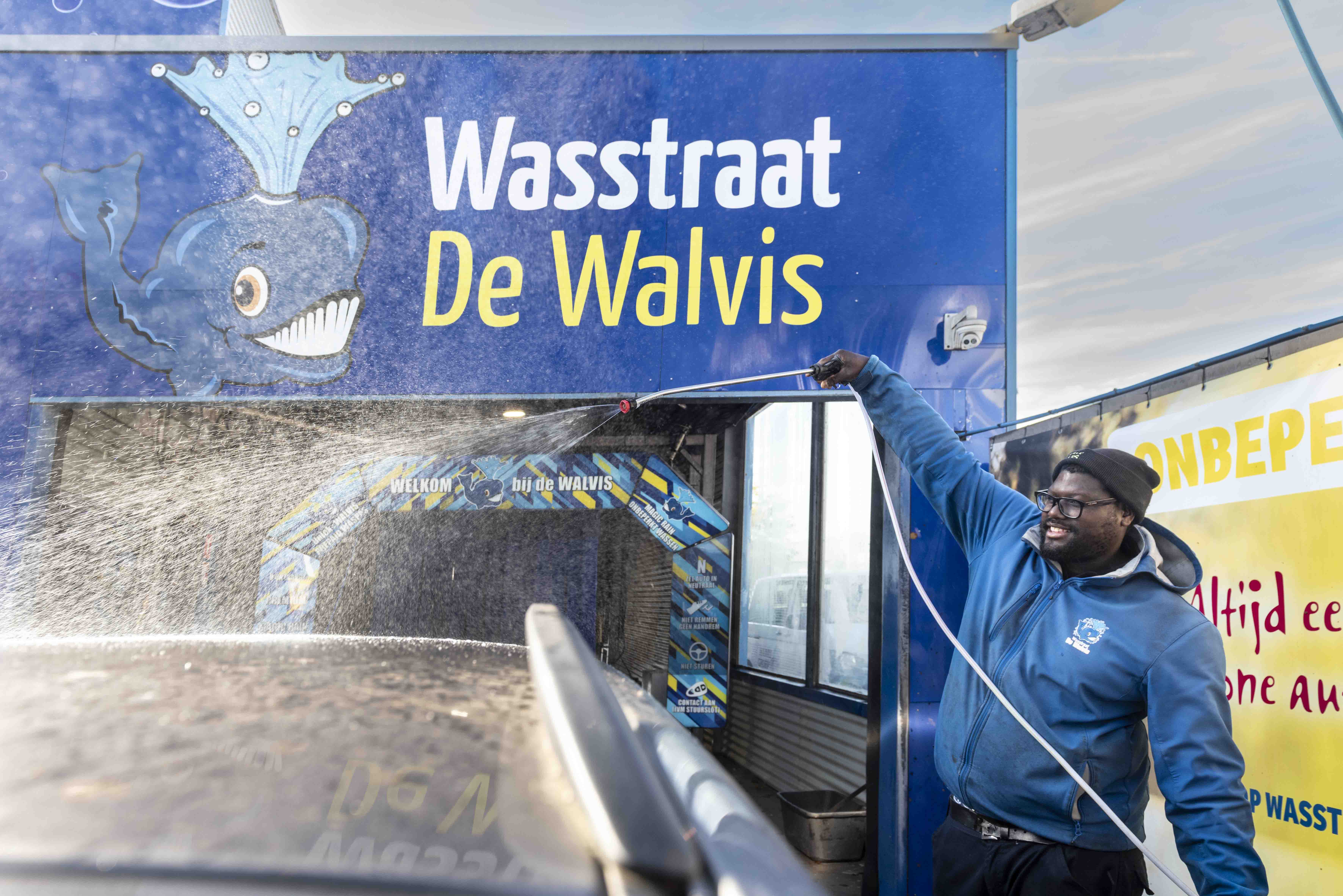 Wasstraat Dordrecht Weeskinderendijk - Wasstraat de Walvis