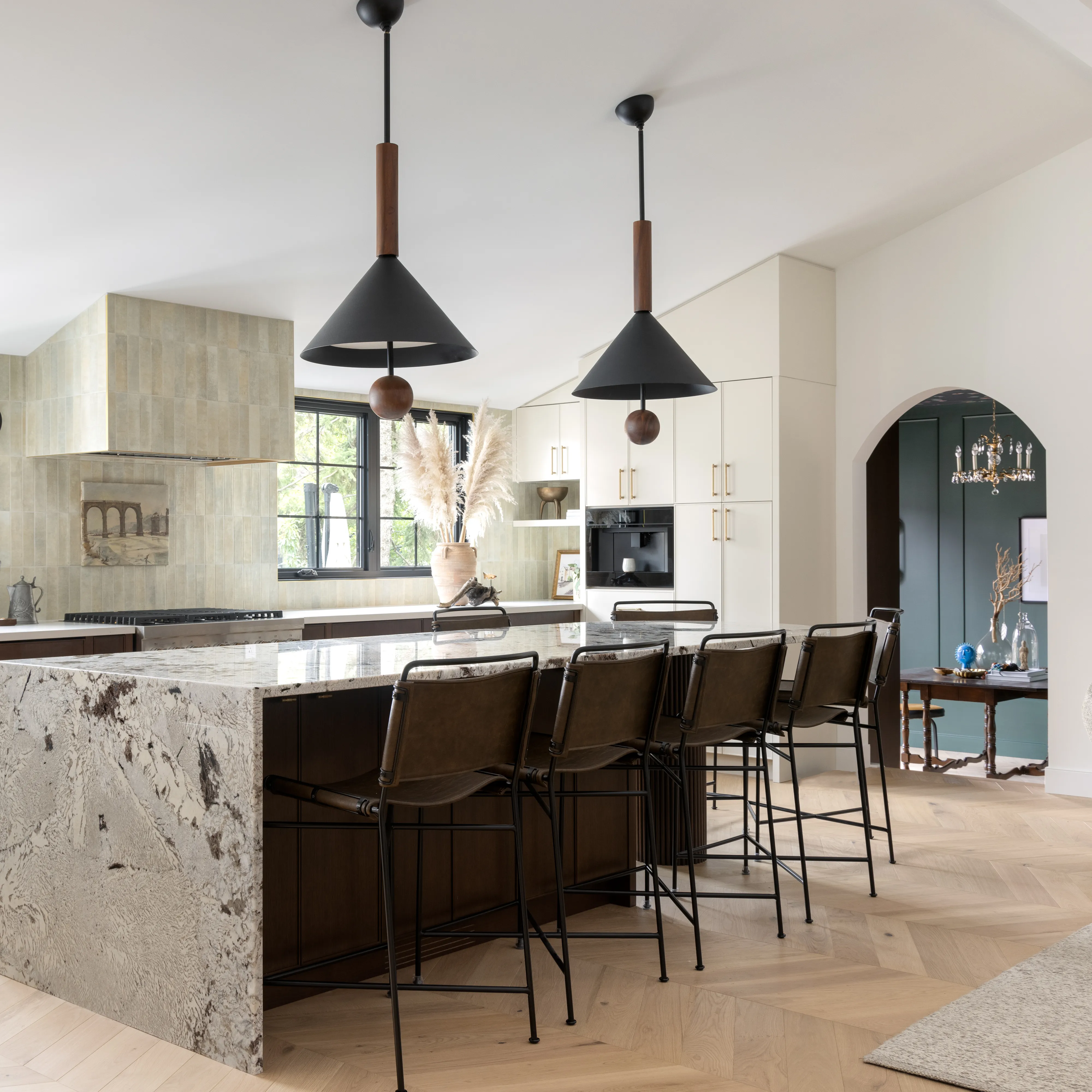 7 Inspiring Luxury Kitchen Layouts: Style, Functionality, and Exquisite ...