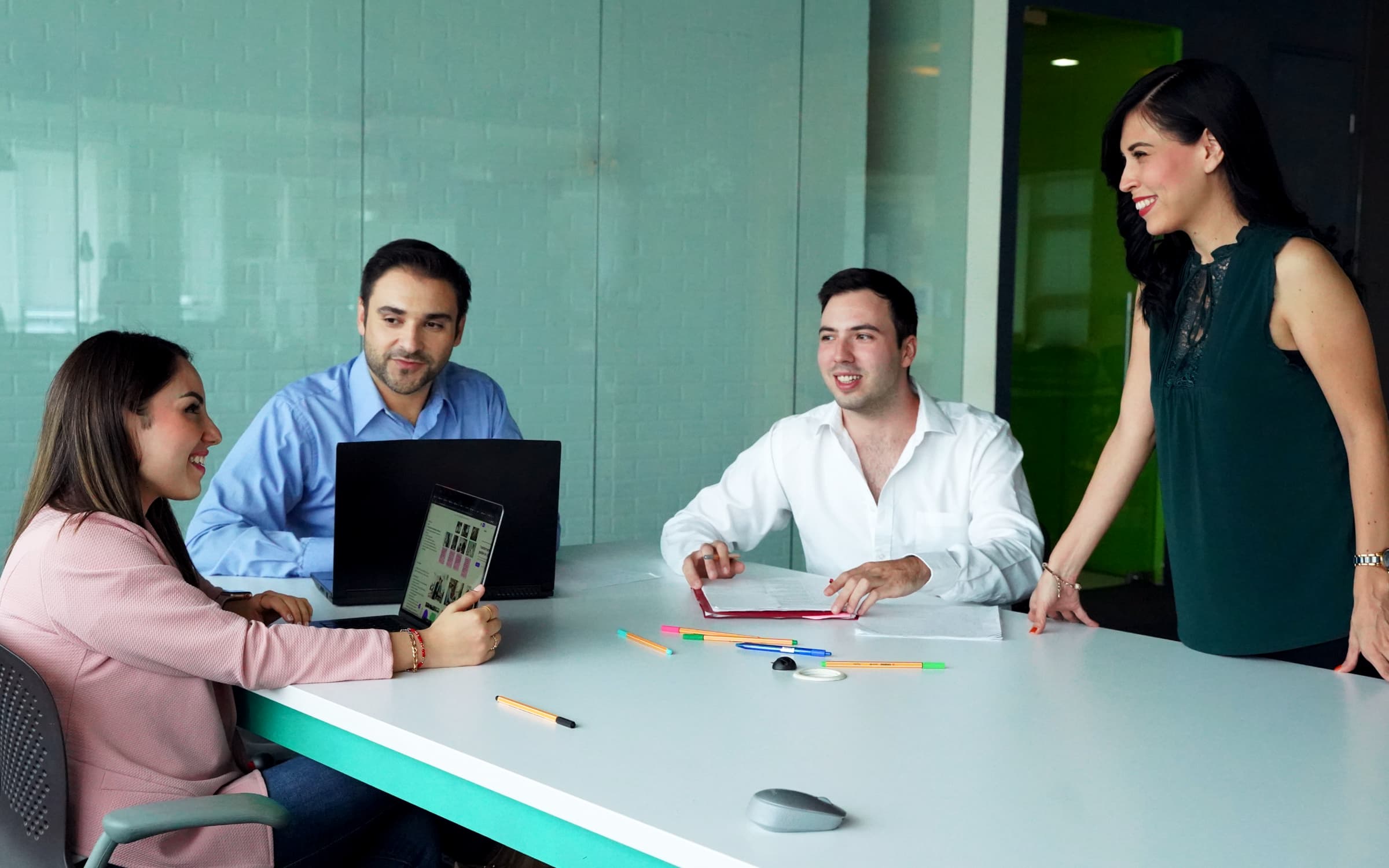 Pasos para crear un plan de capacitación + ejemplo | lapzo