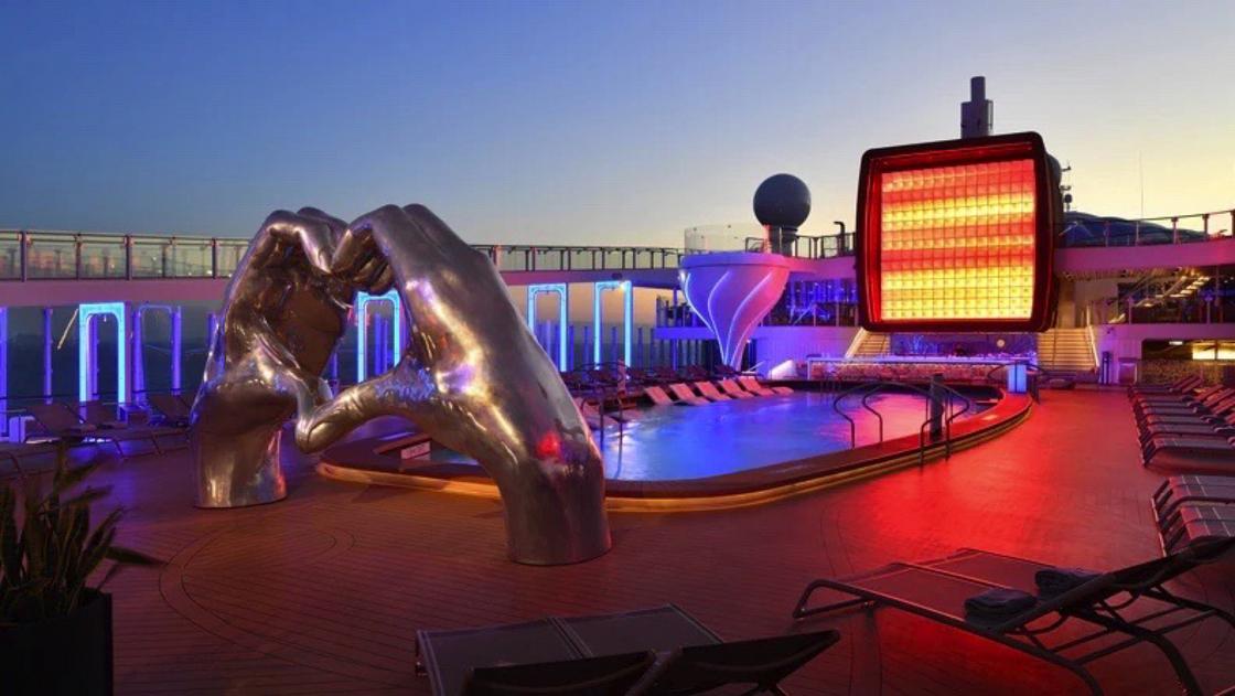 Resort Deck | Celebrity Edge | Luxury Cruise Club