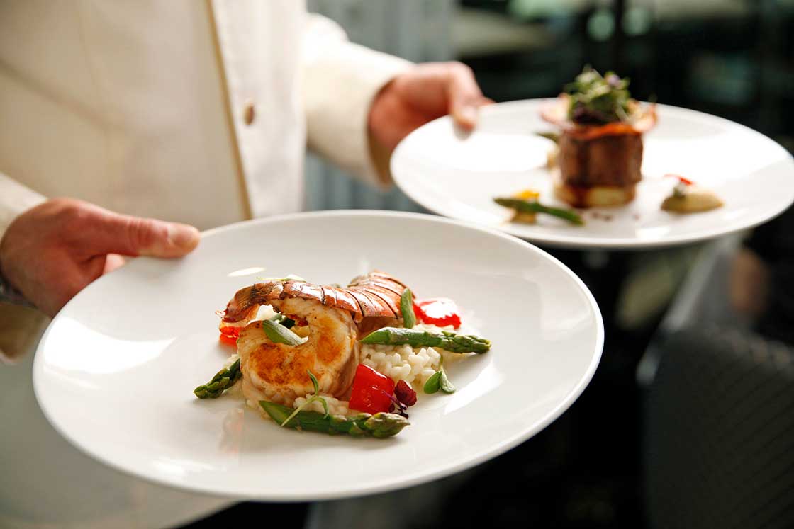 Portobello's Restaurant | Scenic Azure | Luxury Cruise Club