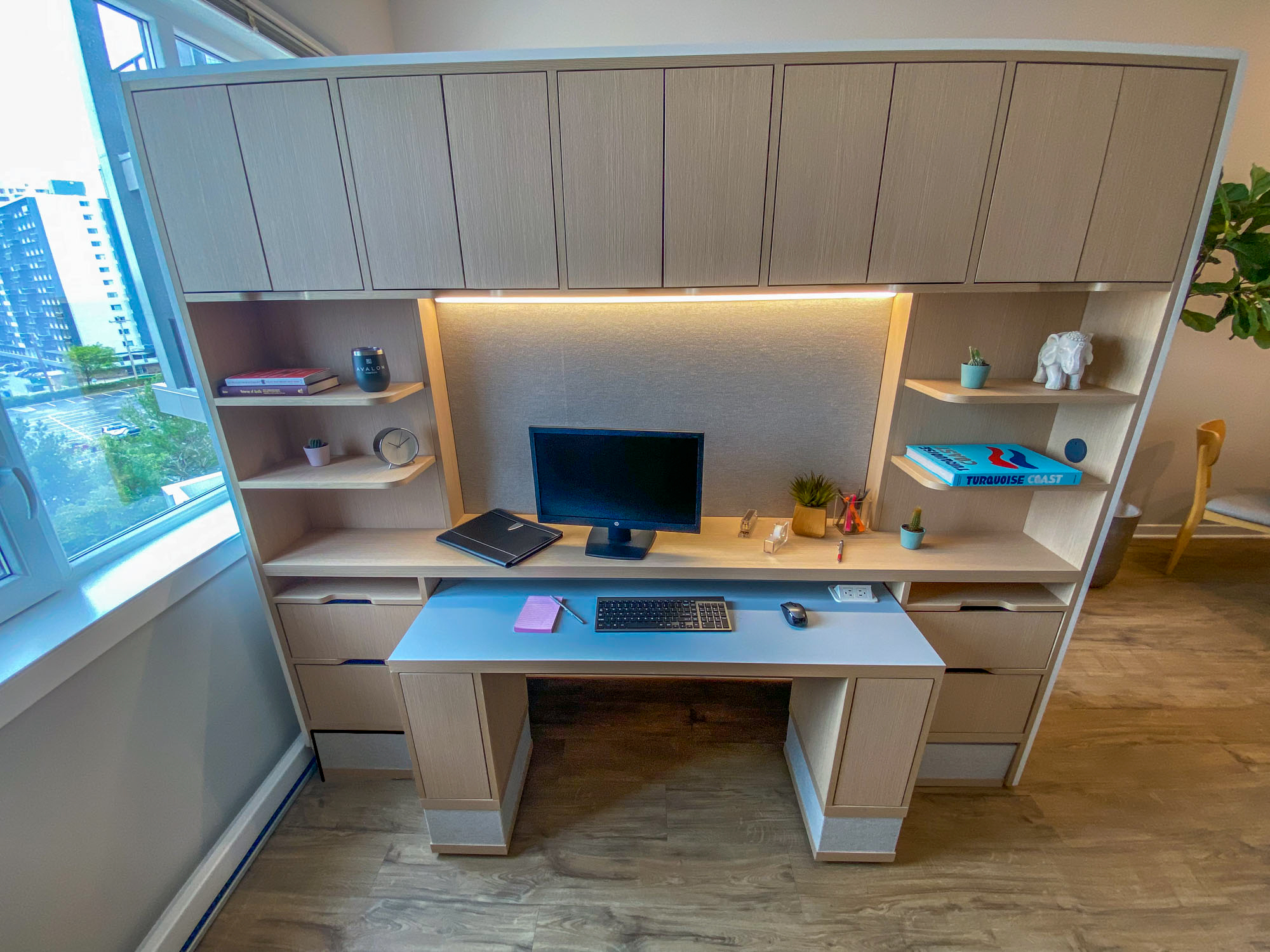 Avalon Towson Featuring the Pocket Office