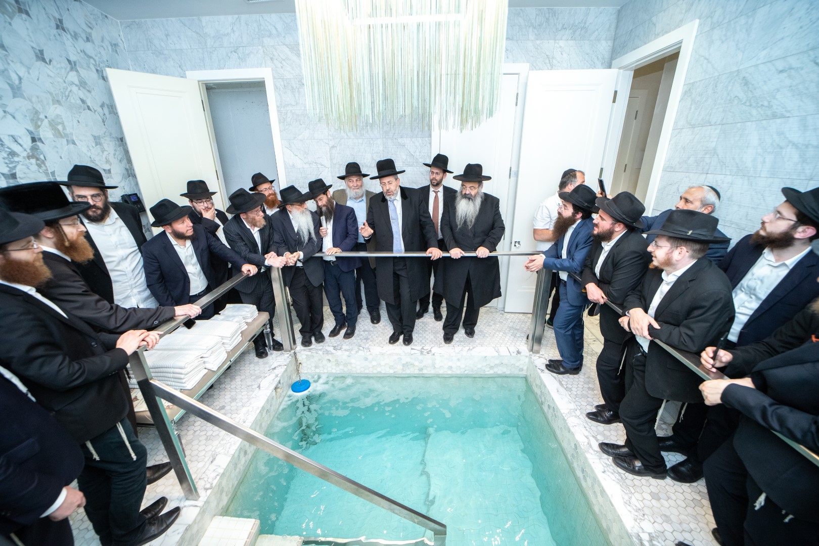 The Chief Rabbi on a Halachic Tour of a Mikva - Lemaan Yilmedu - Machon ...