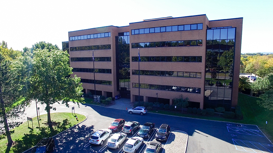 20 Corporate Woods