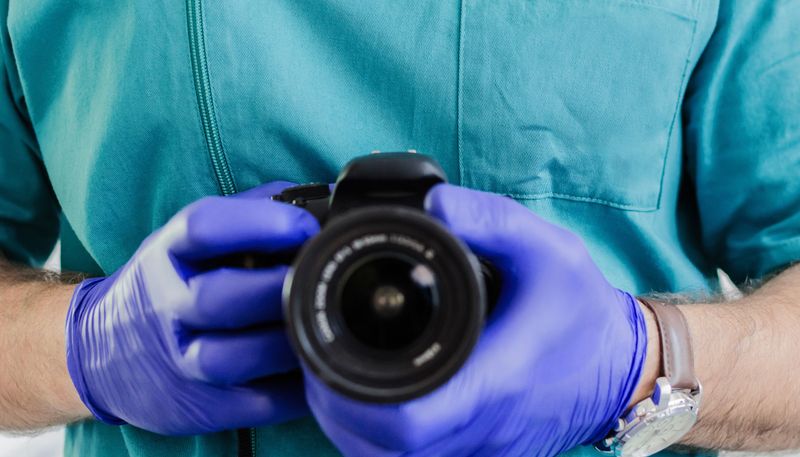 How To Nail the Instagram Target Audience for Your Dental Practice