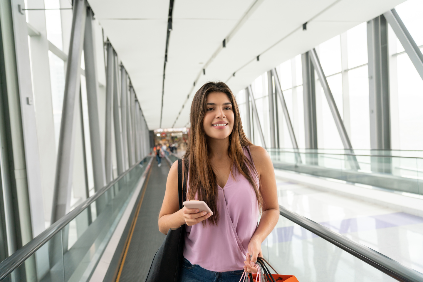 How Hotel Pre-Arrival Messaging Can Boost Its Operational Efficiency