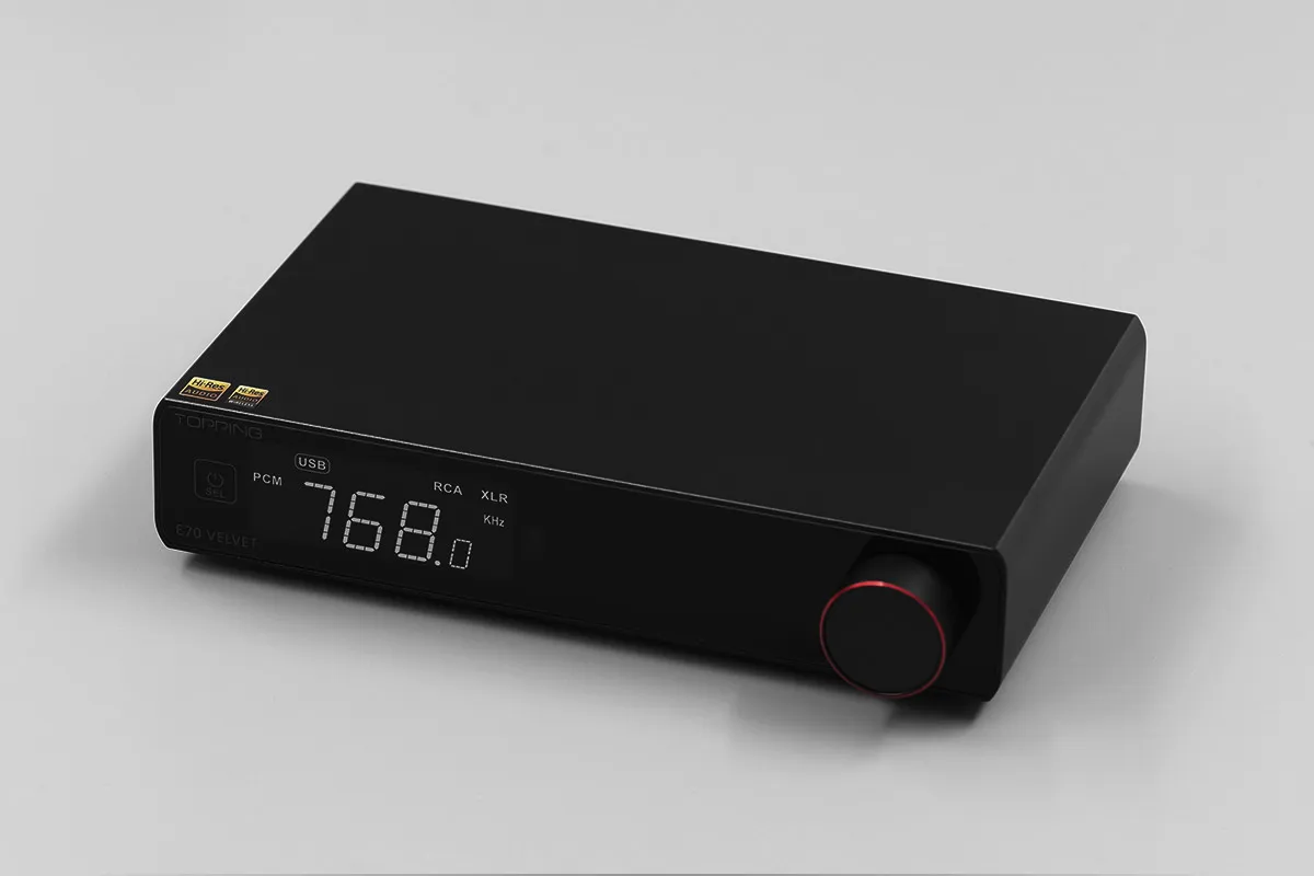 E70 VELVET - TOPPING