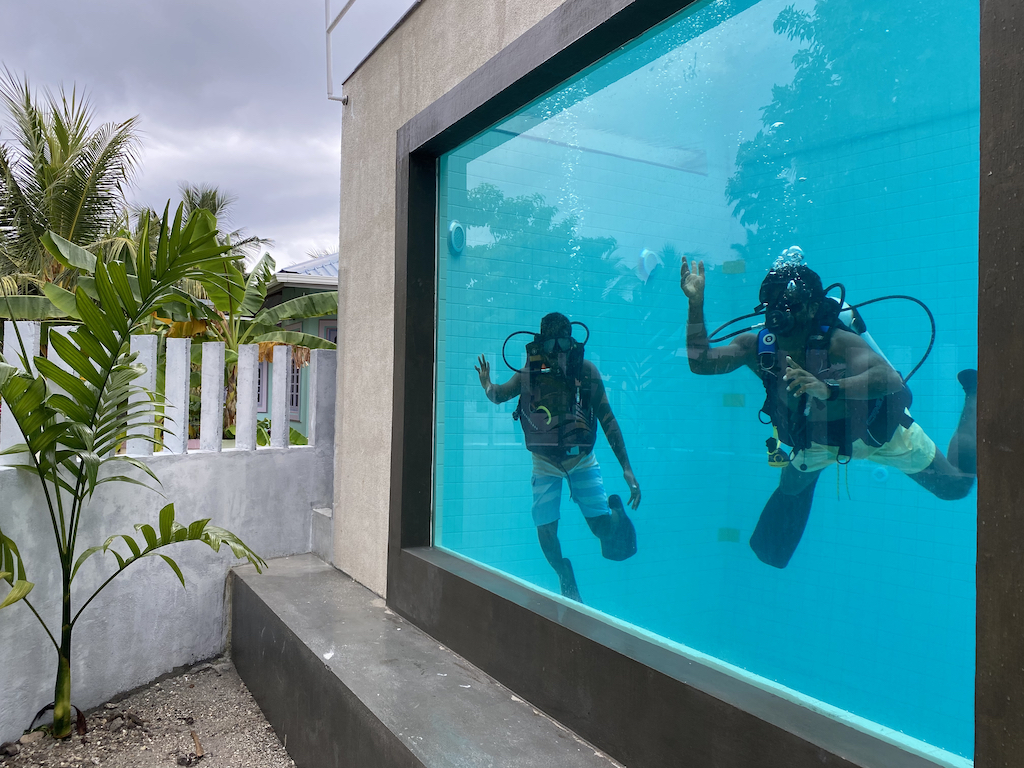 Special offer | Scuba Diving for beginners swimming is not compulsory