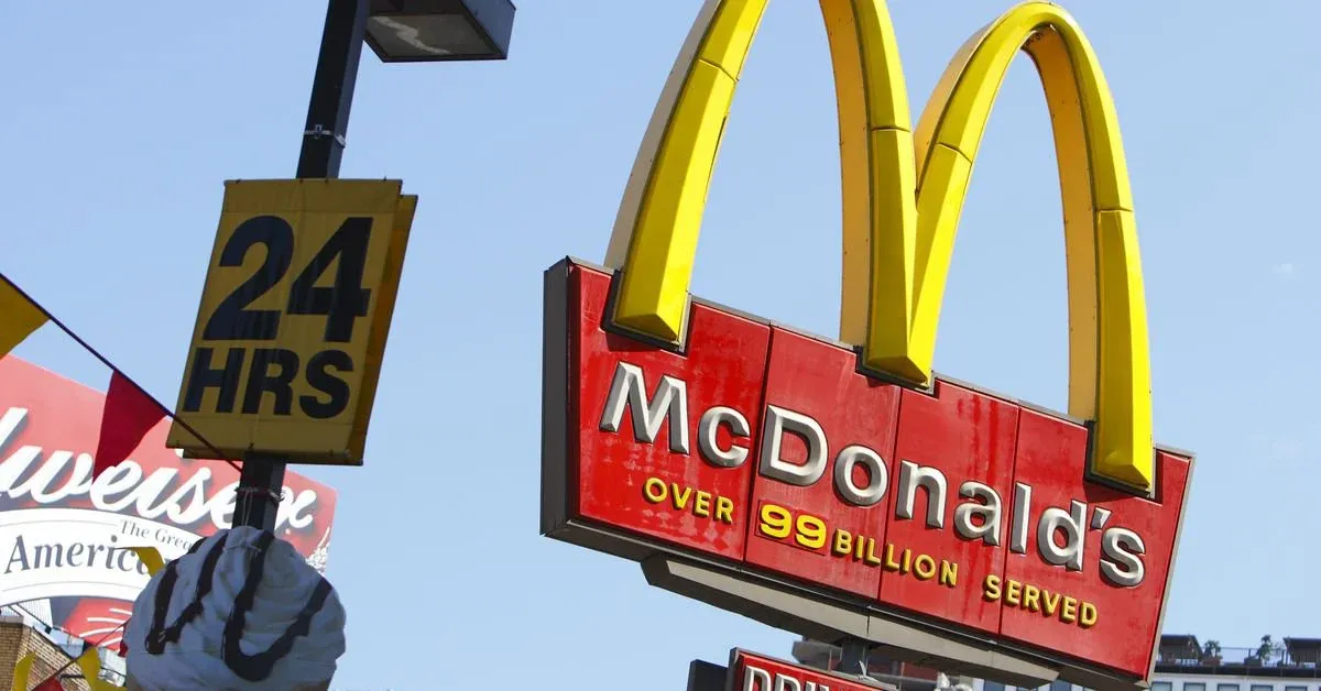 Fast Food Becomes the Boss With Inflation Weighing Down Restaurant Prices