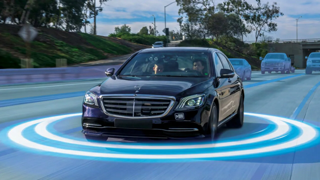 Luminar announces 'multi-billion dollar' expansion of Mercedes-Benz deal