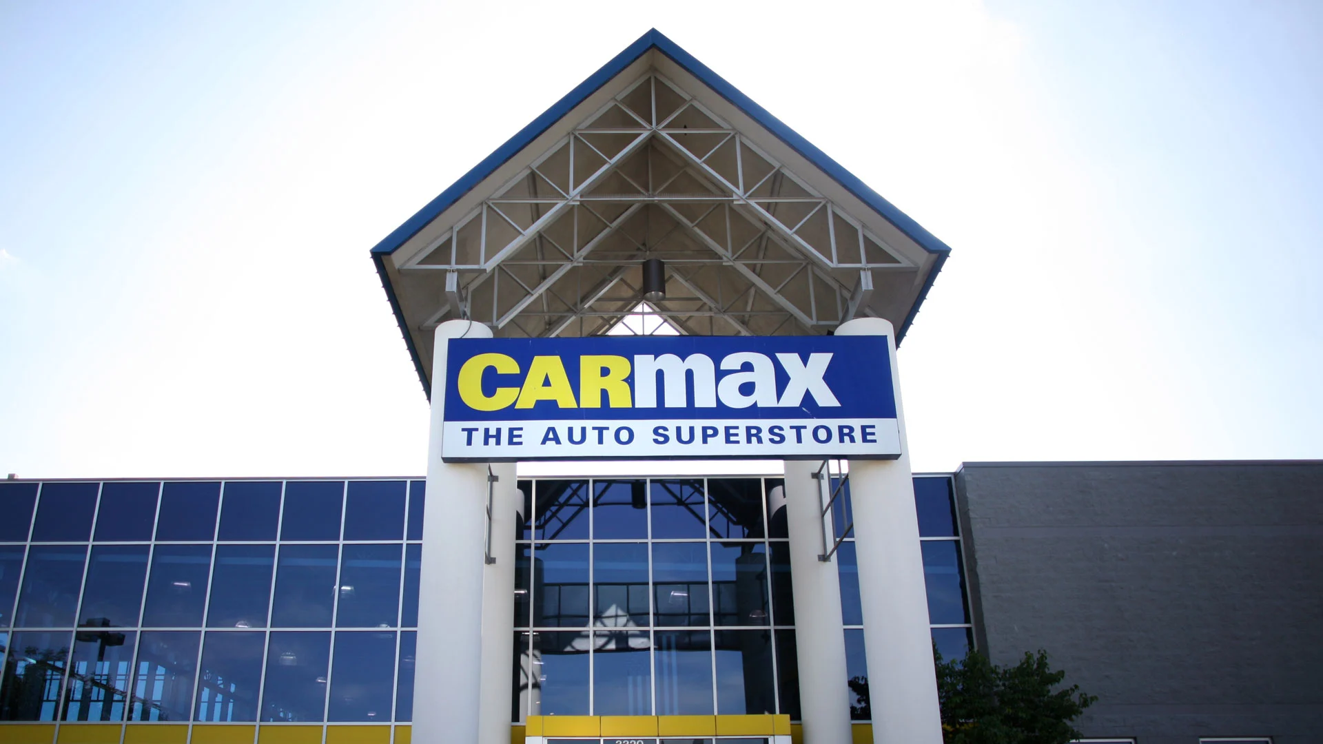 CarMax, Whirlpool, And Others Make The Biggest Moves Premarket