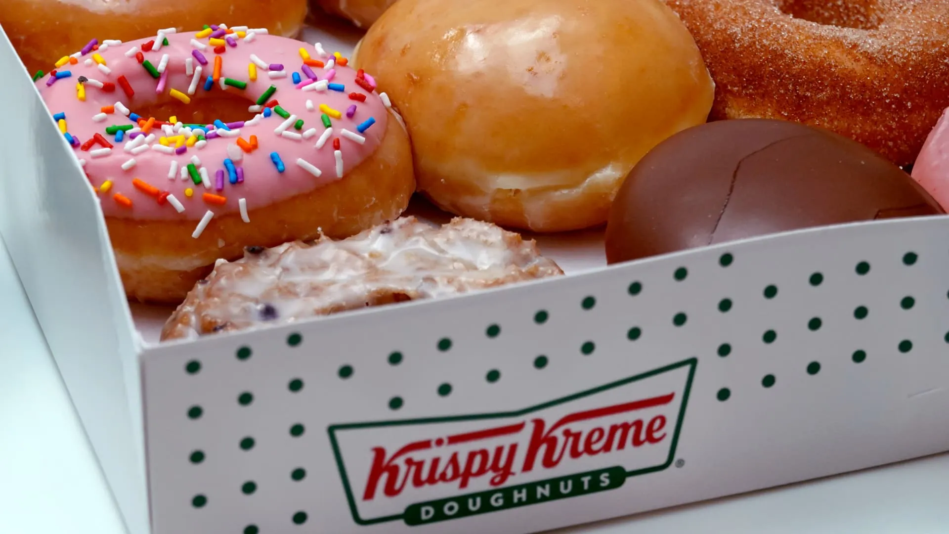 Krispy Kreme stock rises on Q1 beat