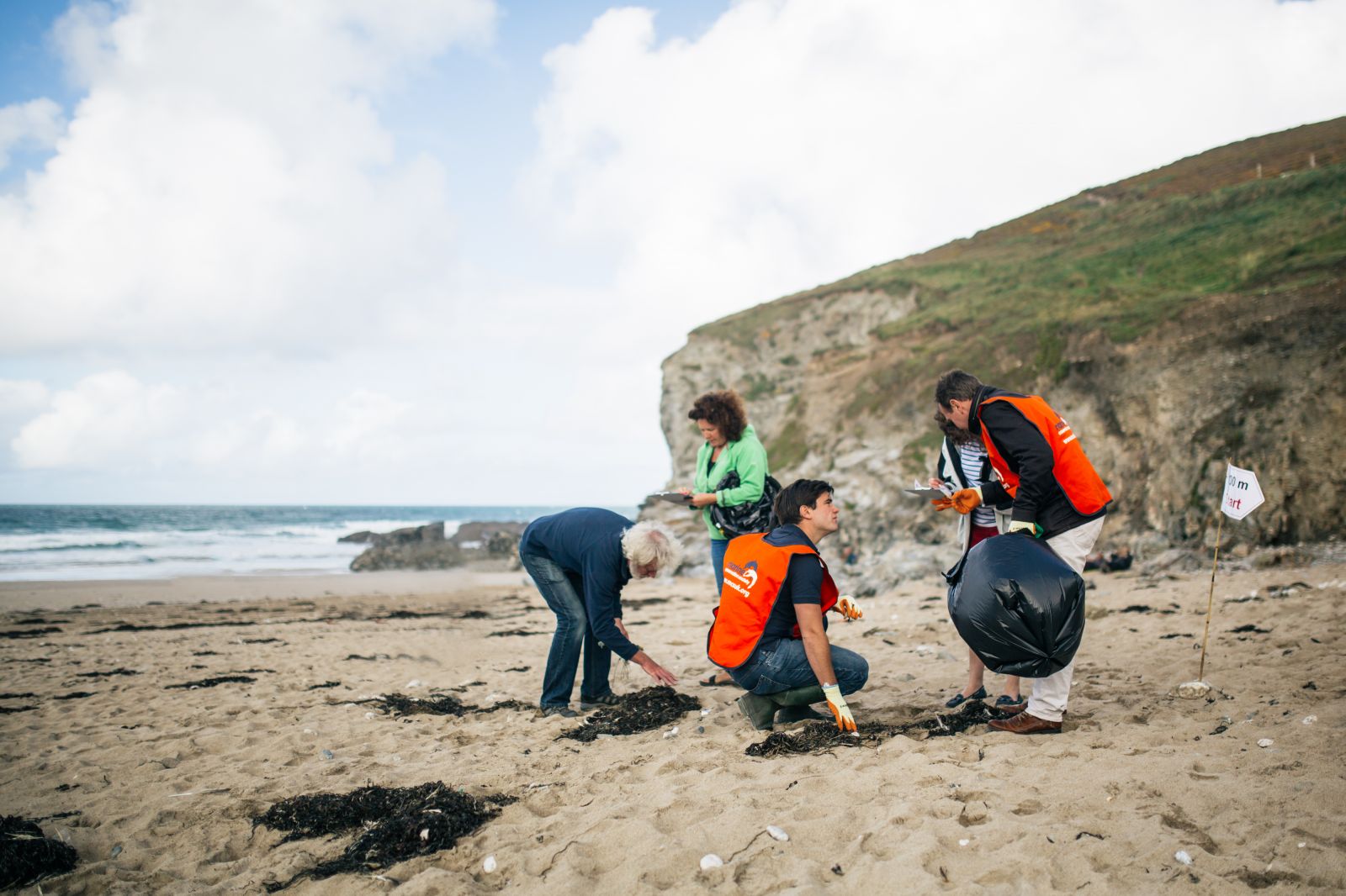 4 of the World’s Most Successful Beach Clean-ups - Purpose Rising Blog